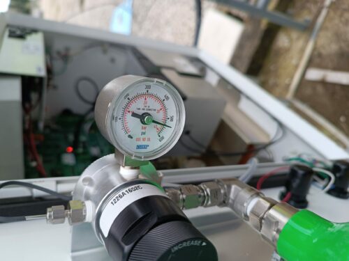 DGA TM8 Hot-Zone Servicing - ENIA SA :: Energy Networks & Industrial ...